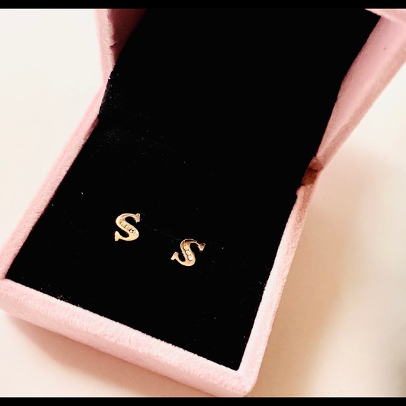 Jewelry | Solid 14k Gold Letter S Earrings | Poshmark